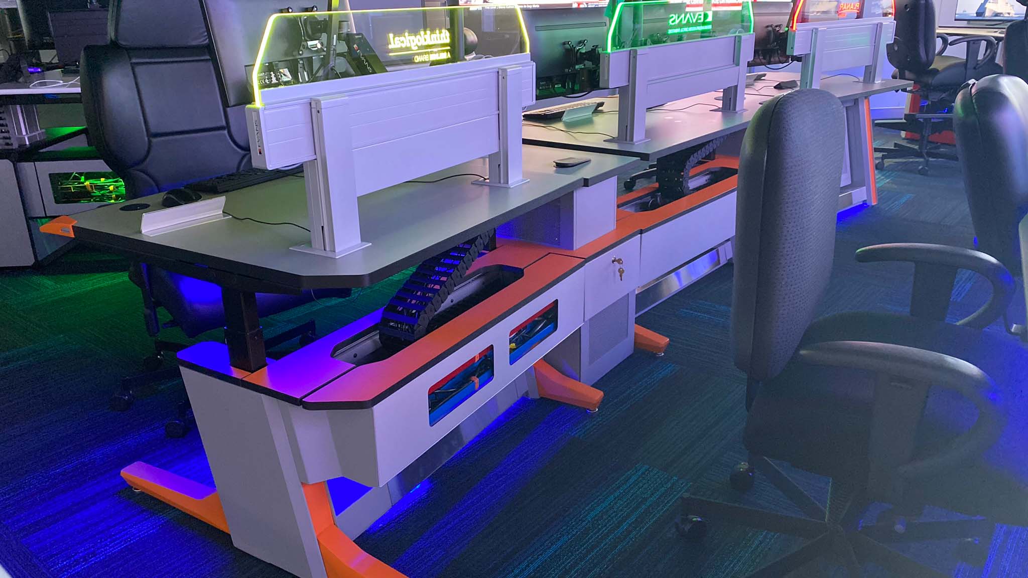 Strategy Air Technology Console for Control Rooms | Evans